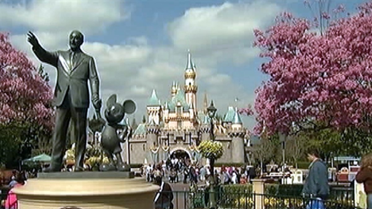 Empleados de Disney cuentan votos para determinar si rechazan o aceptan ...
