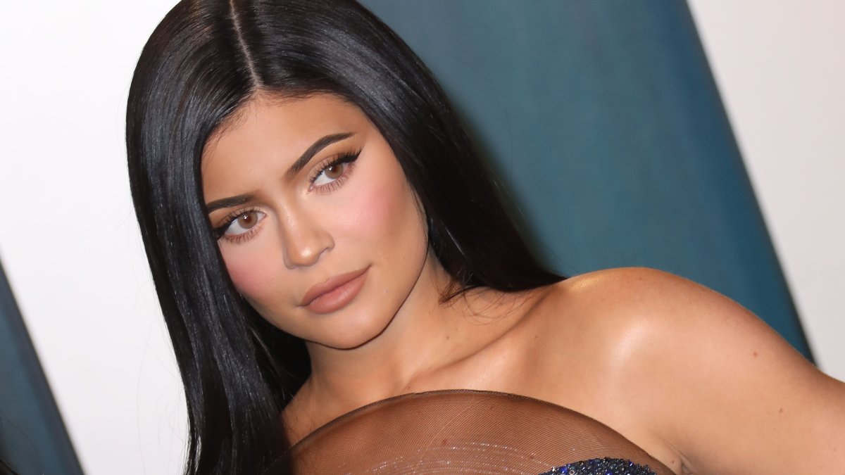 Forbes: Kylie Jenner vuelve a ser la multimillonaria más joven del mundo – Telemundo Orlando (31)