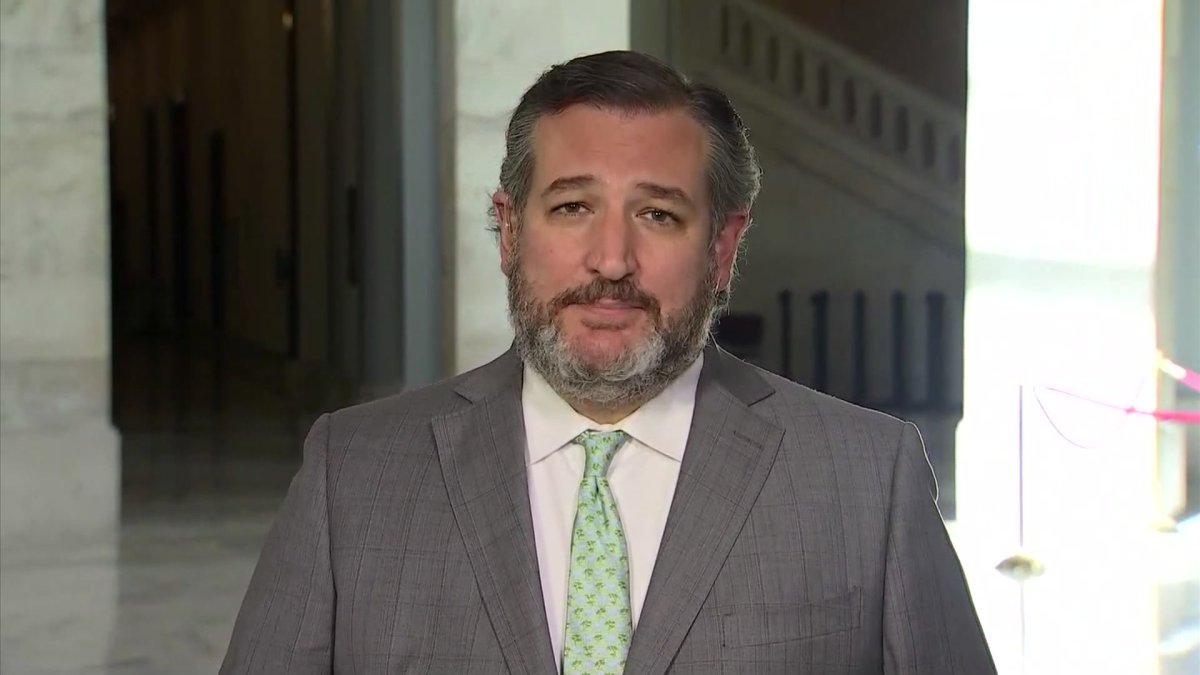 Senador Ted Cruz se burla del uso de doble mascarilla – Telemundo ...
