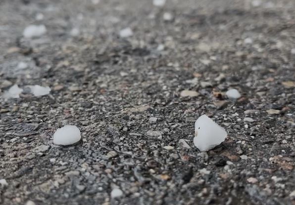 Hail, Showers And Electric Shocks: There Is A Risk Of Severe ...