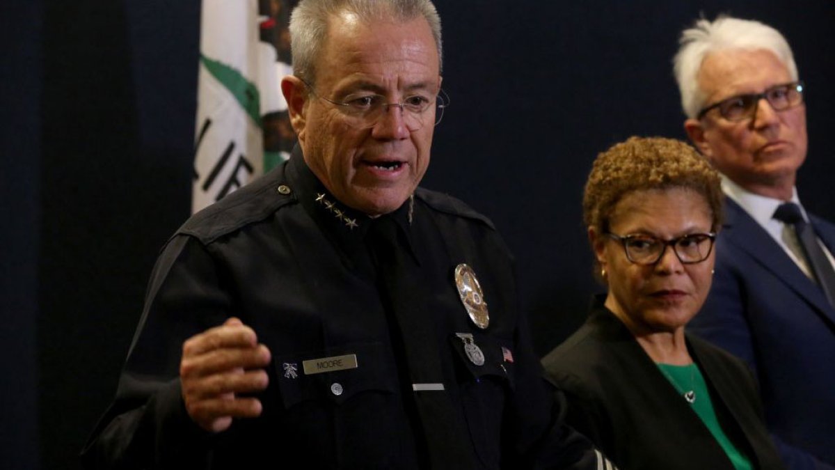 Identifican a sospechoso de matar a tres hombres sin hogar en Los ...