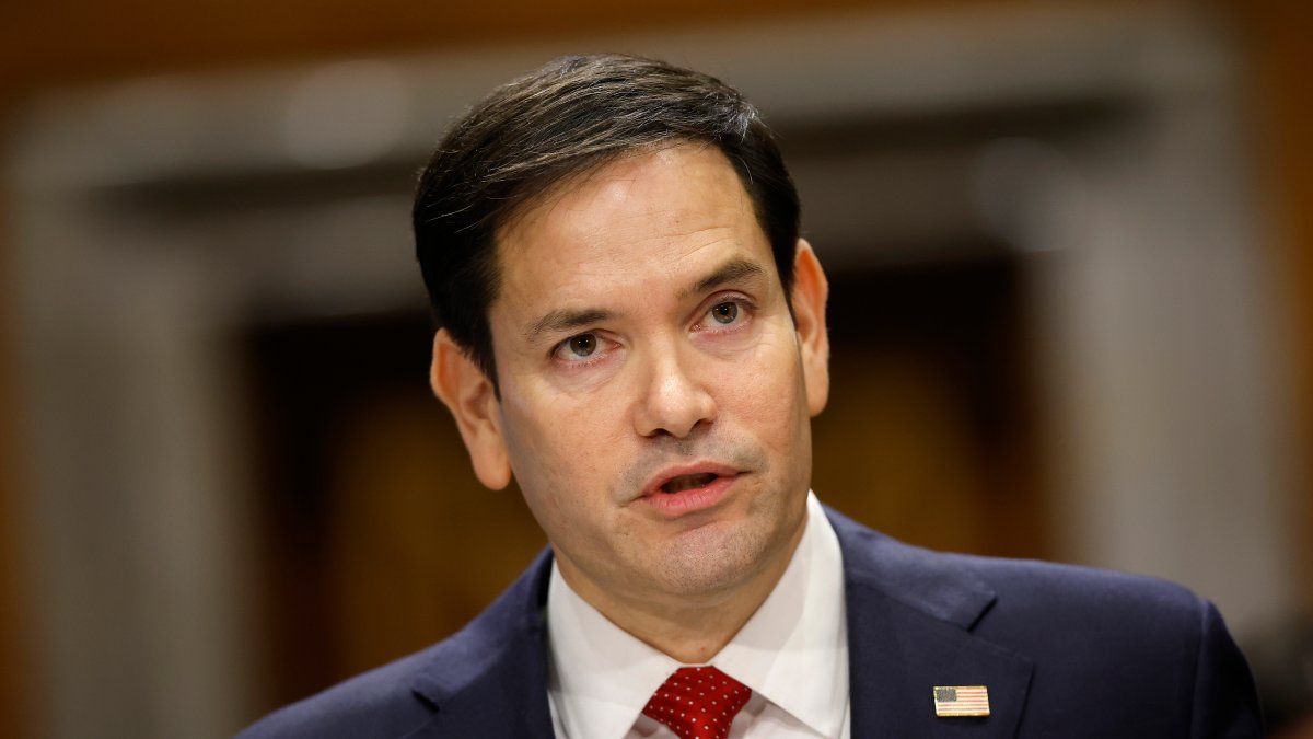 Avión de Marco Rubio se devuelve debido a un “problema mecánico ...