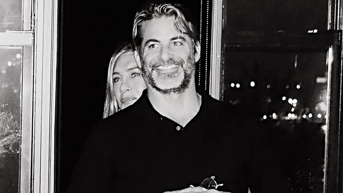 Jennifer Aniston y Jim Curtis son pareja y esto se sabe – Telemundo ...